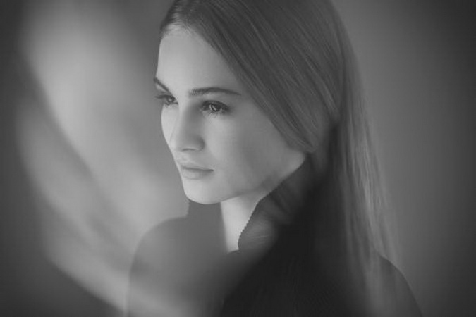 Sybille Kleber Agency – Hair and Make-Up Agency – Paris - Special Booking